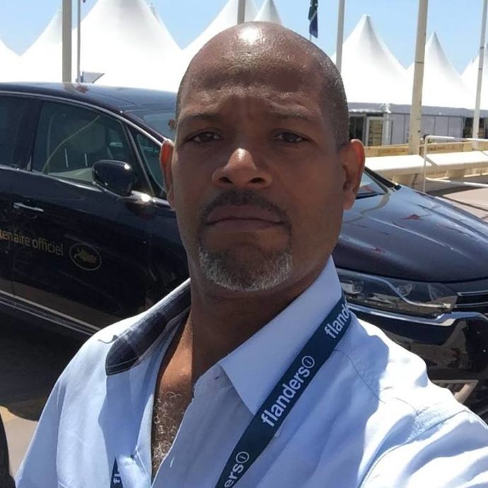 Clásicos Con Swing – Swing Latino Radio